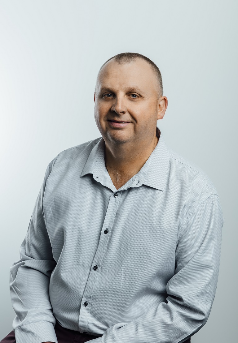 OUR PEOPLE - Burbank Group